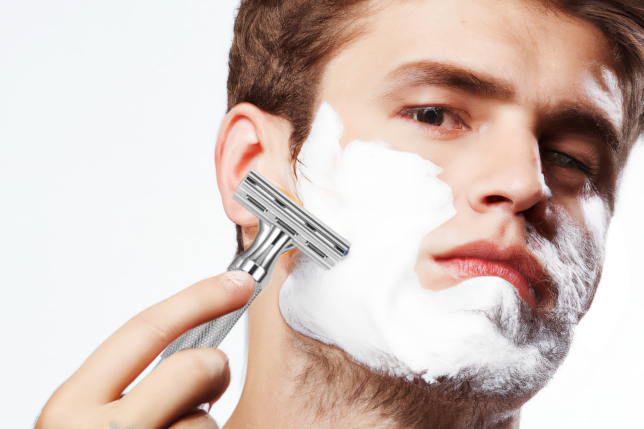 How To Shave Sensitive Skin - Men's Guide – VITAMAN USA